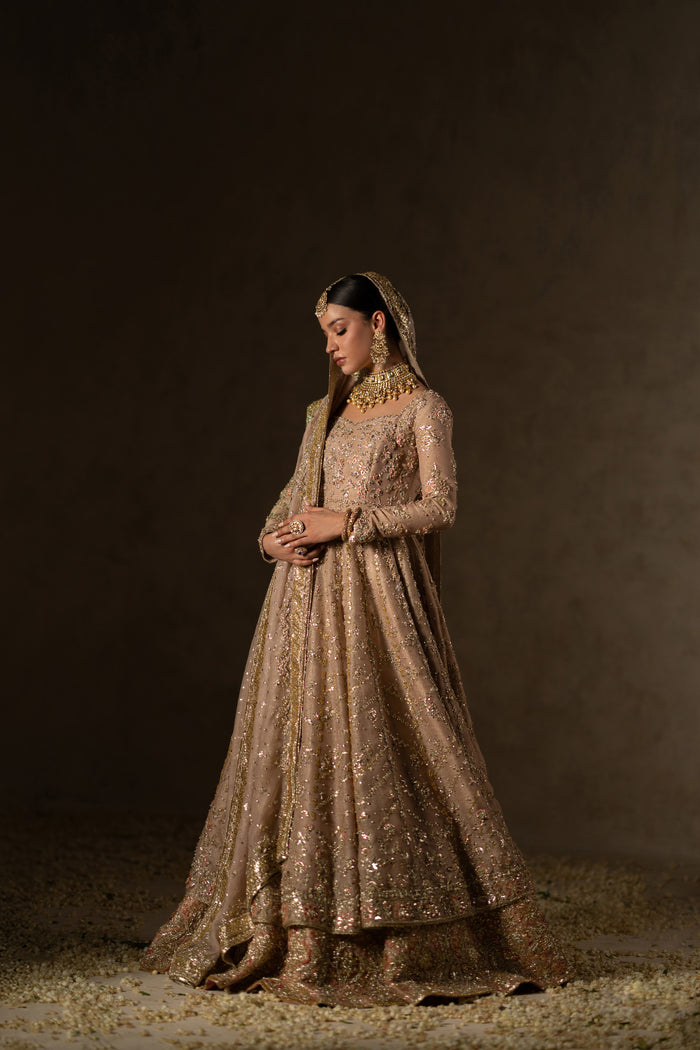 Bridal Dresses | Pakistani Wedding Dresses | Zuria Dor